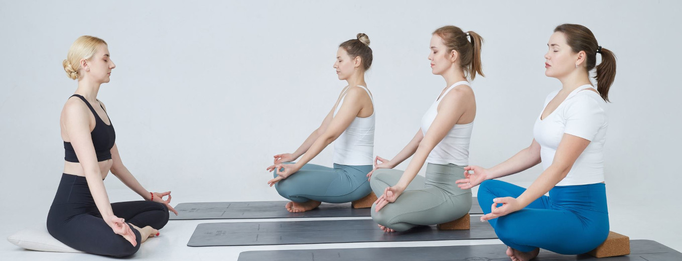 Yoga Teaching Success Secrets: Tips for Yoga Teachers